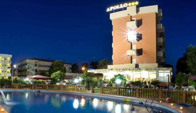 Rimini Urlaubangeboten Hotels direkt am Strand-Adriaküste Italien