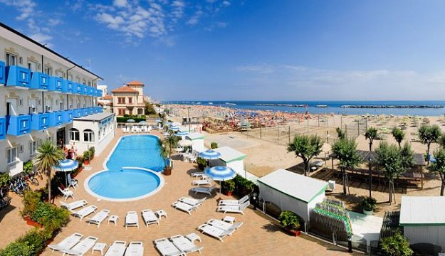 Rimini Urlaubangeboten Hotels direkt am Strand-Adriaküste Italien